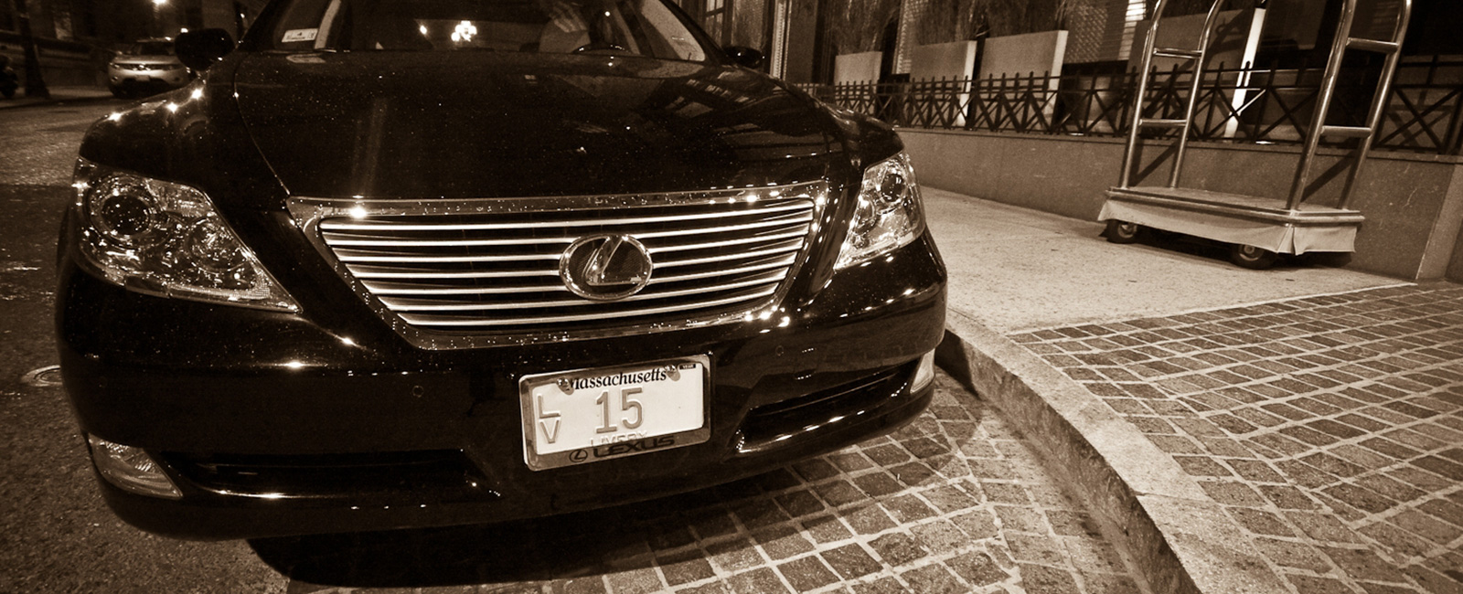 Lexus-Courtesy-Housecar - XV Beacon